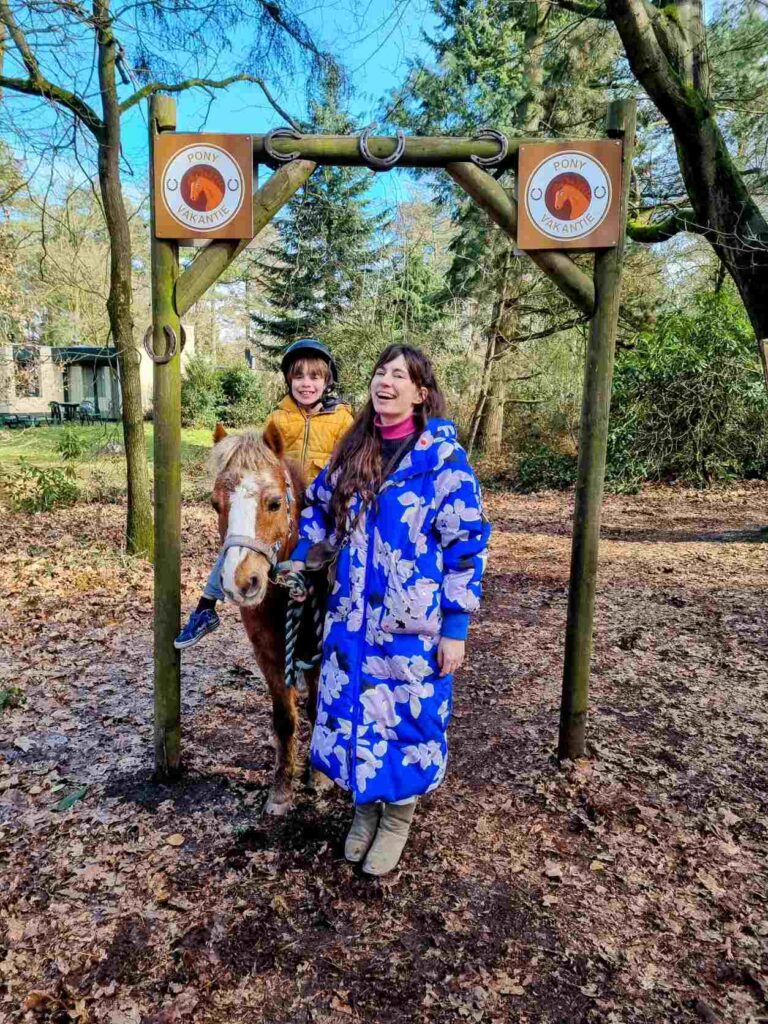 Bij Het Meerdal beleef je de echte Center Parcs ervaring in de natuur ...